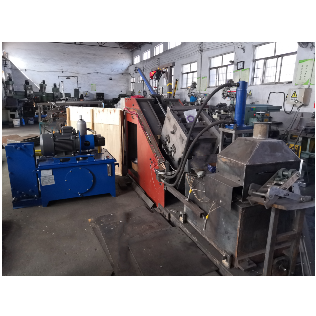 Lead Acid Battery Positive Grid Spine Pressure Die Casting Machine 700 Type - KYLT